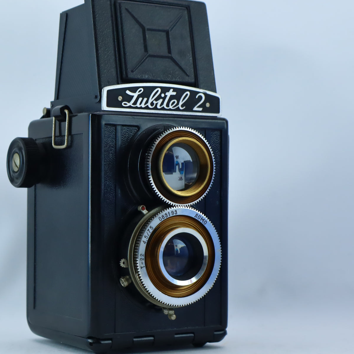 LOMO Lubitel 2 TLR – Hard to Find Camera Store