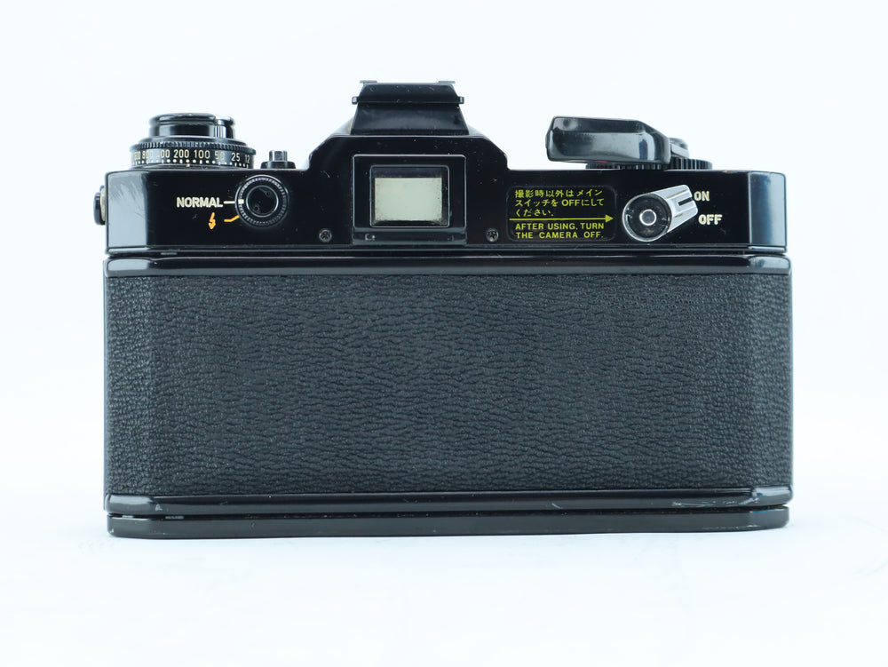 Canon EF + Vivitar 28mm f/2.5 – Hard to Find Camera Store