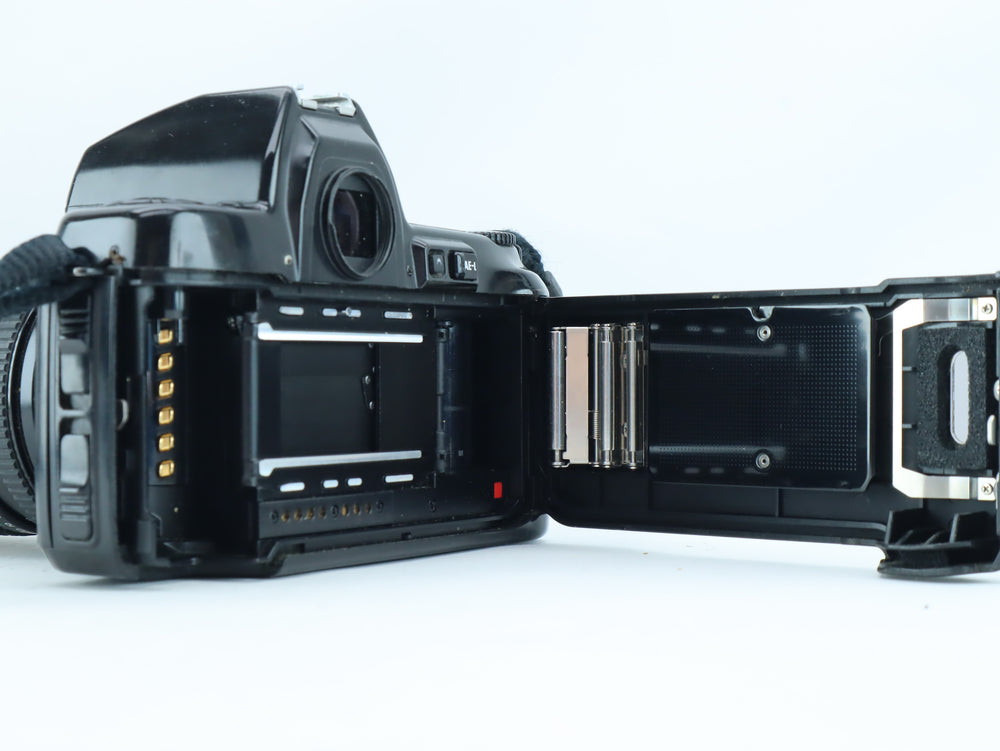 Nikon F-801 35mm SLR Kit with Sigma 28-70mm f/3.5-4.5 – Hard to Find ...